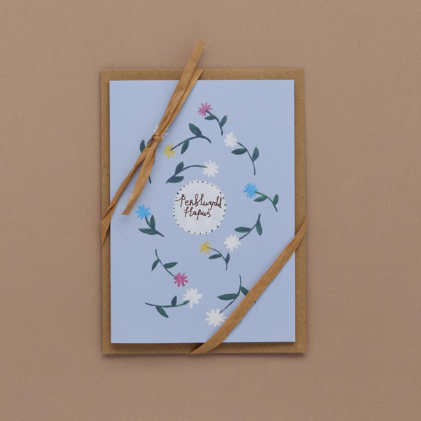 Grey Flower Card – Buddug